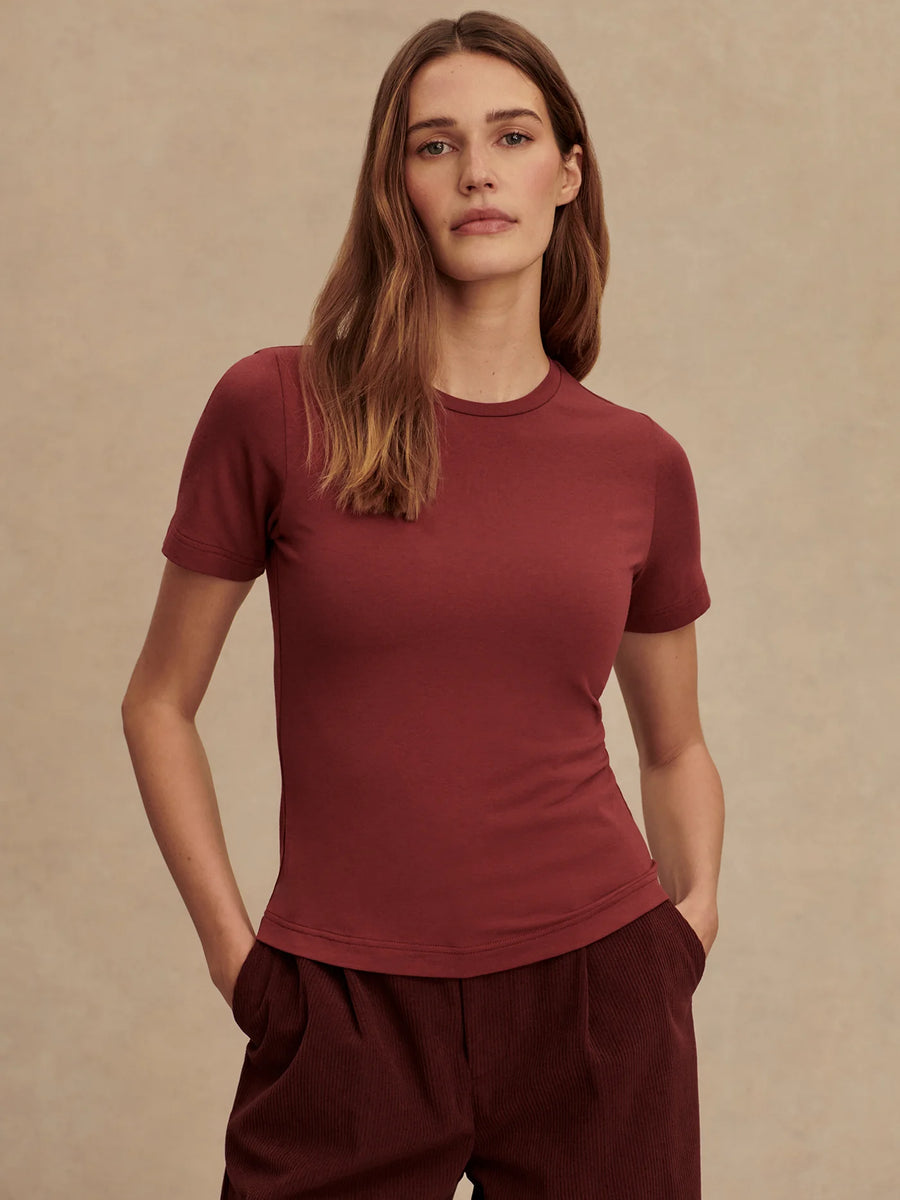 Varley Regina Fitted Tee in New Maroon – Ela Maria